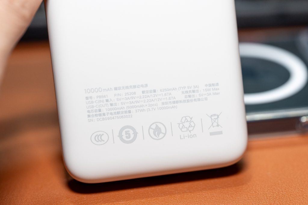 去中国旅行要注意！这款Power Bank⚡不能带上飞机！最新规定你一定要懂~