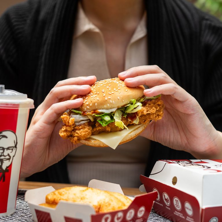 有Burger和Nugget！大马KFC「4样美食」 只需要RM12！一星期优惠4天~