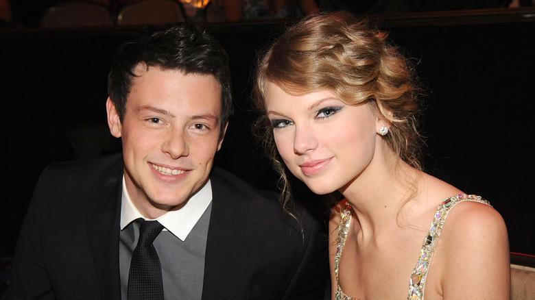 恭喜！Taylor Swift与男友修成正果！盘点那些年的「前男友」⚡每段感情都有专属分手歌~